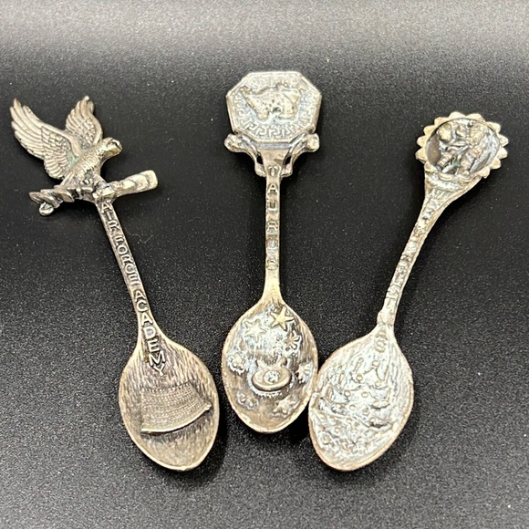 Christopher Gish | Accents | Vintage Gish Souvenir Spoon Set | Poshmark